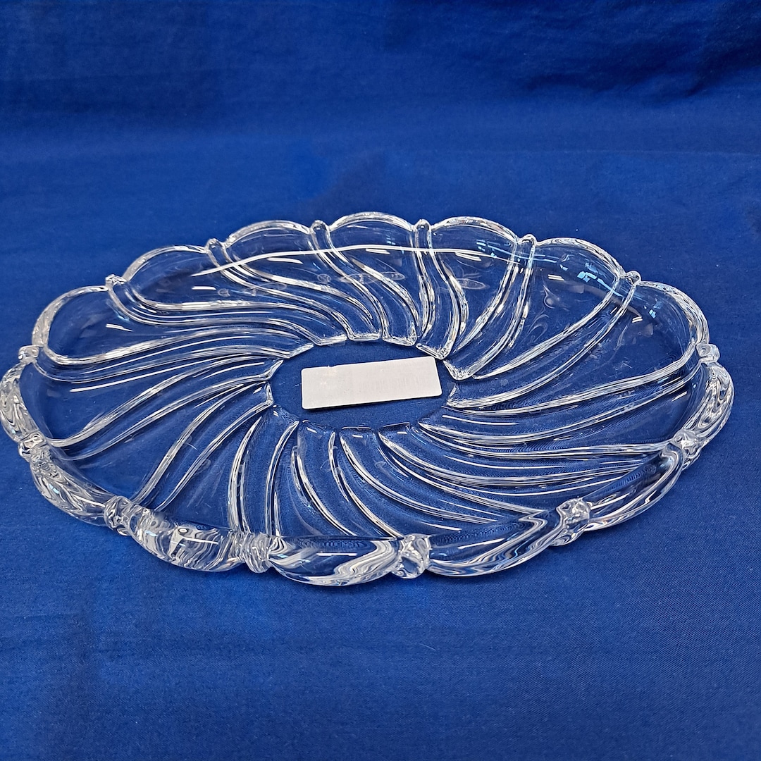 Mikasa PEPPERMINT CLEAR Glass Oval Sweet Meat DISH Swirl Germany 9 1/4 ...