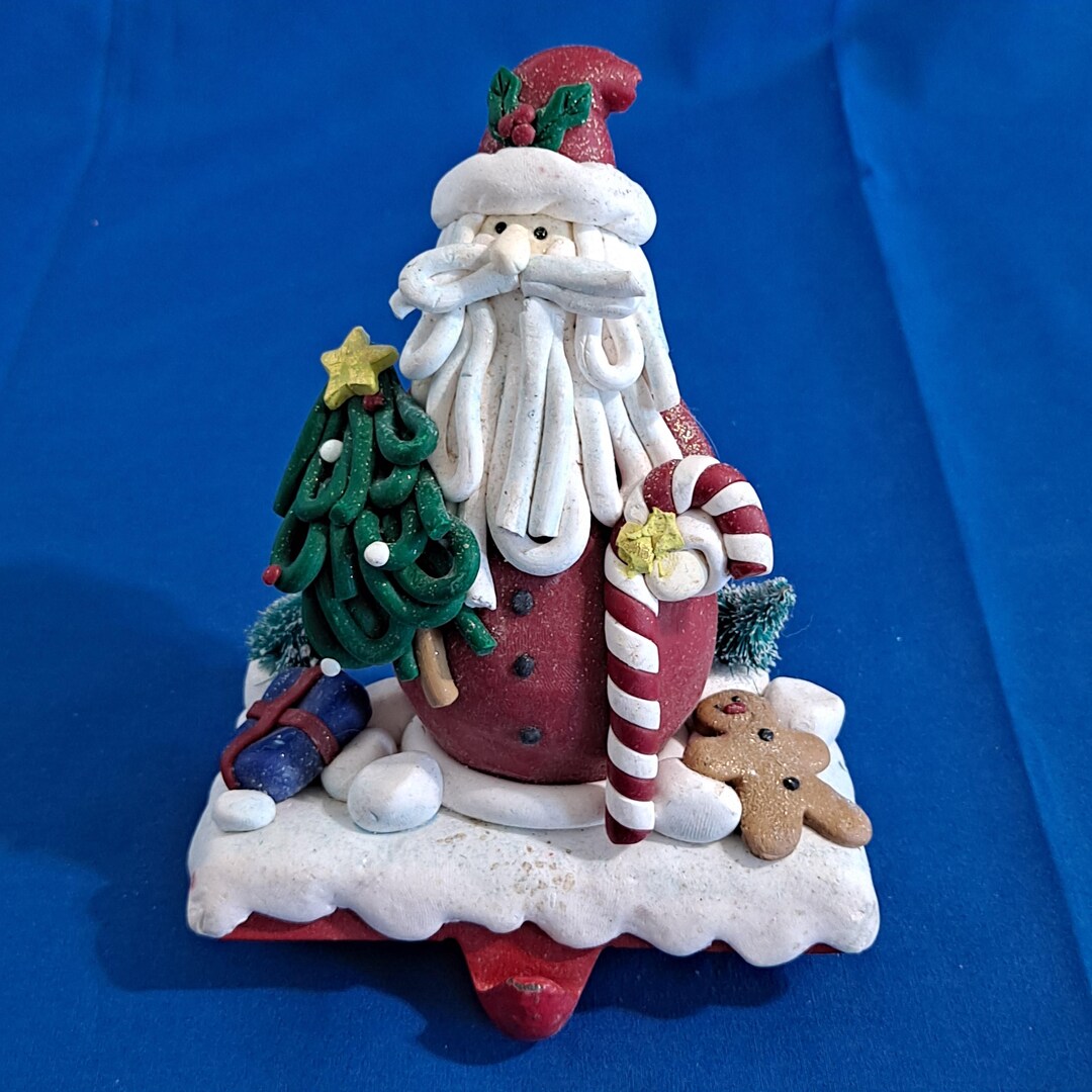 SANTA Claus Christmas STOCKING HOLDER Mantel Hanger Clay Dough Candy ...
