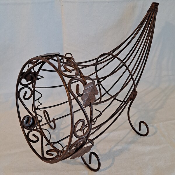 Cornucopia Basket - Etsy