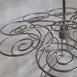 Metal 3 TIER CUPCAKE STAND Dessert Holder Display Wire Holds 13 Muffin ...