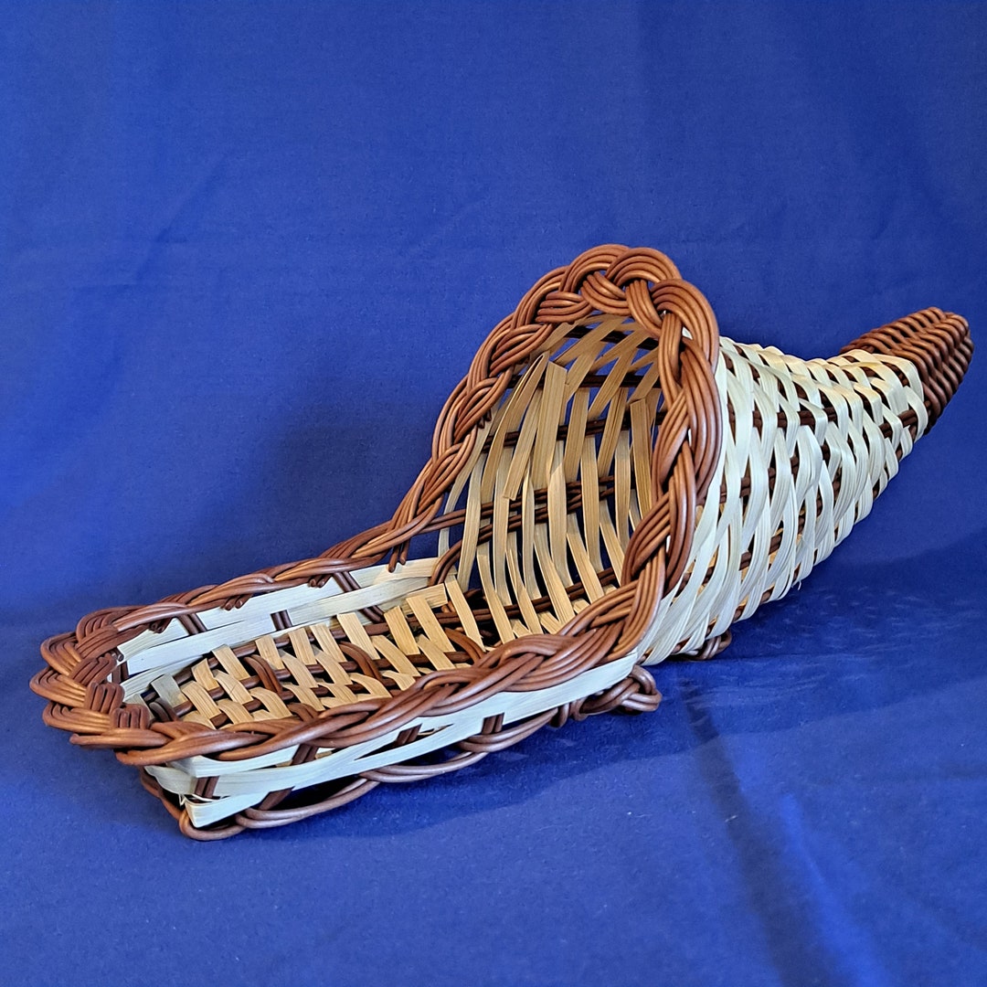 Vintage WICKER CORNUCOPIA BASKET Horn of Plenty Decoration 15 ...