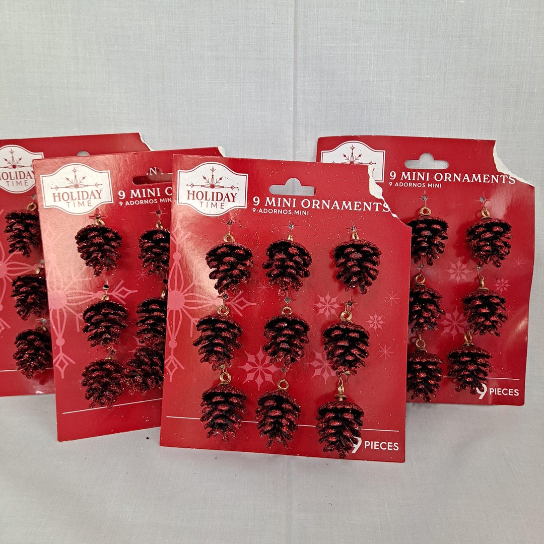 Set 36 MINI Red ACORN Christmas Tree ORNAMENTS Holiday Time 1" Decor - Etsy