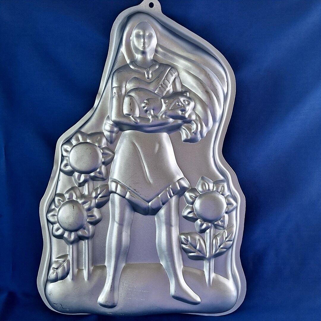 Disney 1995 Wiilton POCAHONTAS Cake PAN 2105-3700 Princess Baking Mold ...