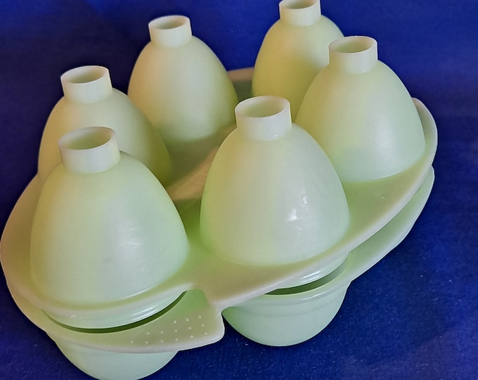 Jello Jigglers EASTER EGG MOLD Jell-o 6 Shaped Shots Embossed Candy ...