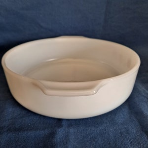 Vintage DYNAWARE CASSEROLE DISH Pyr-o-rey Daisy Milk Glass Pan Bowl 8 ...