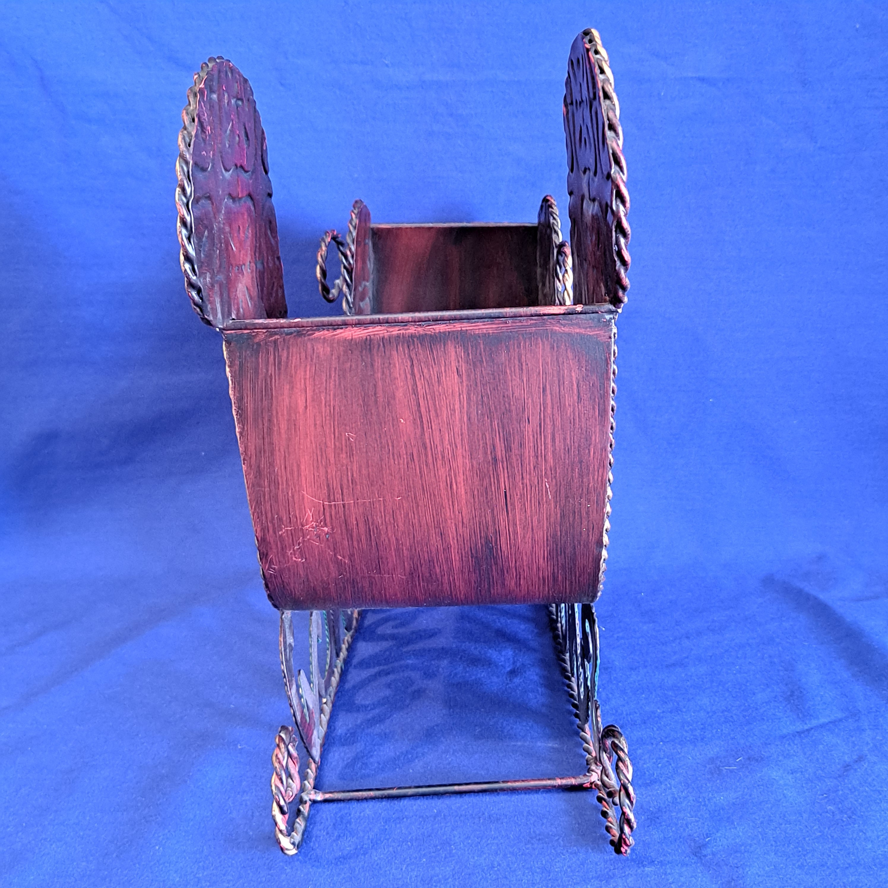 Large Red Metal Christmas TABLETOP SANTA SLEIGH Sled Table Decor Snow ...