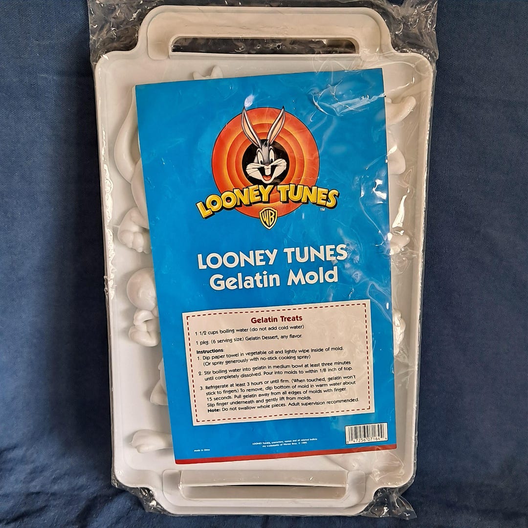 New LOONEY TUNES Gelatin MOLD Jello Shots Candy Chocolate Bugs Bunny ...