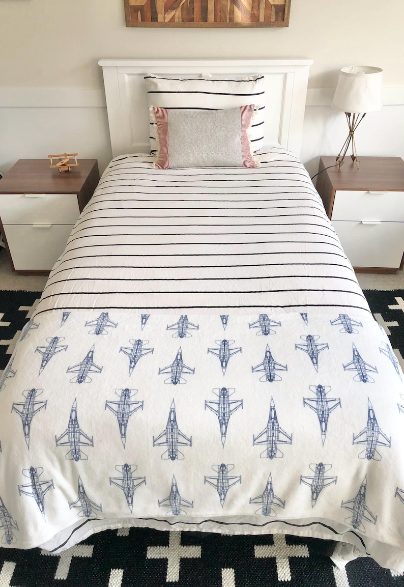 F-16 Fighter Jet Blueprint Plush Blanket (available in Three Sizes) - Etsy