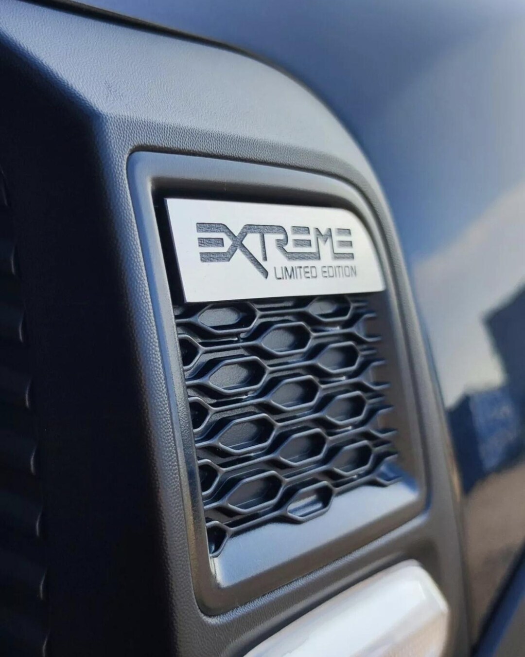 Dacia Duster 2 EXTREME Emblem/sticker/badge - Etsy