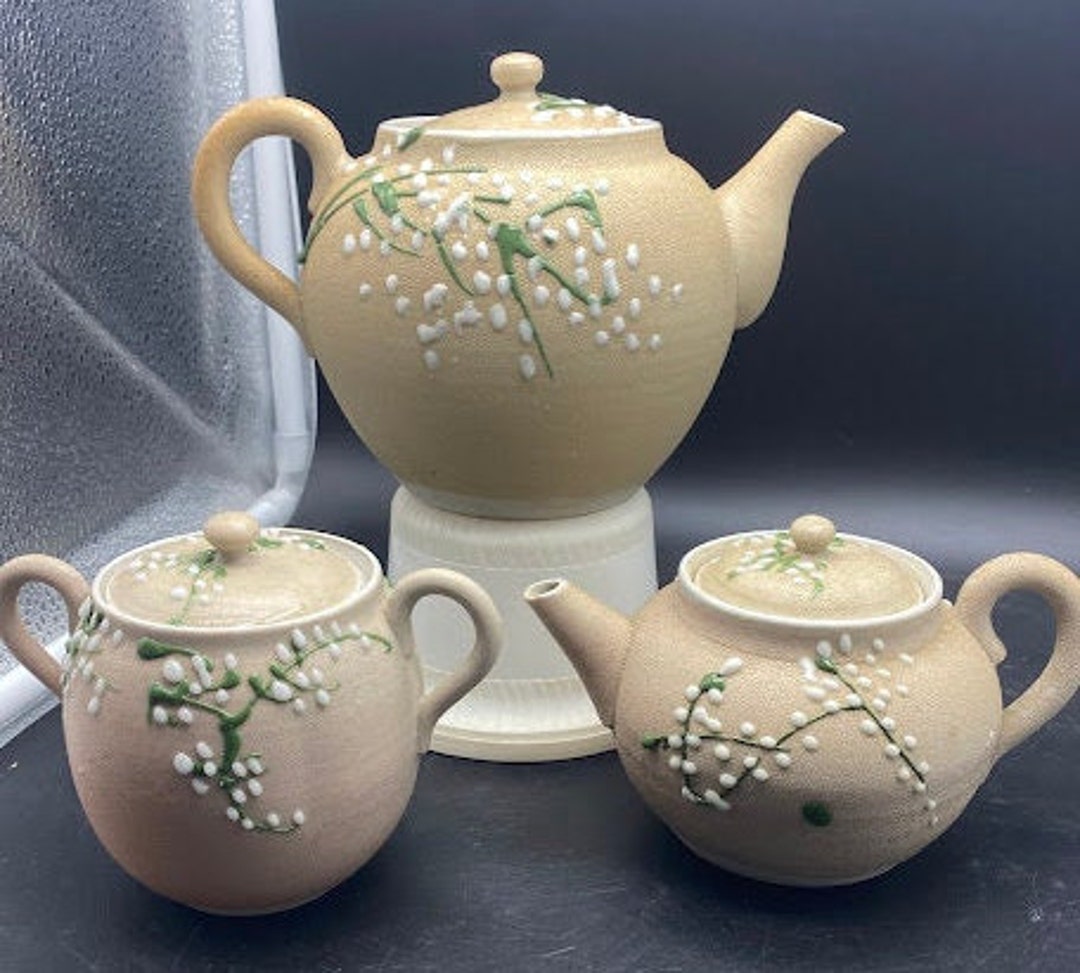 Antique Japanese Banko Meiji Period Tea Set Moriage Details Sharkskin ...