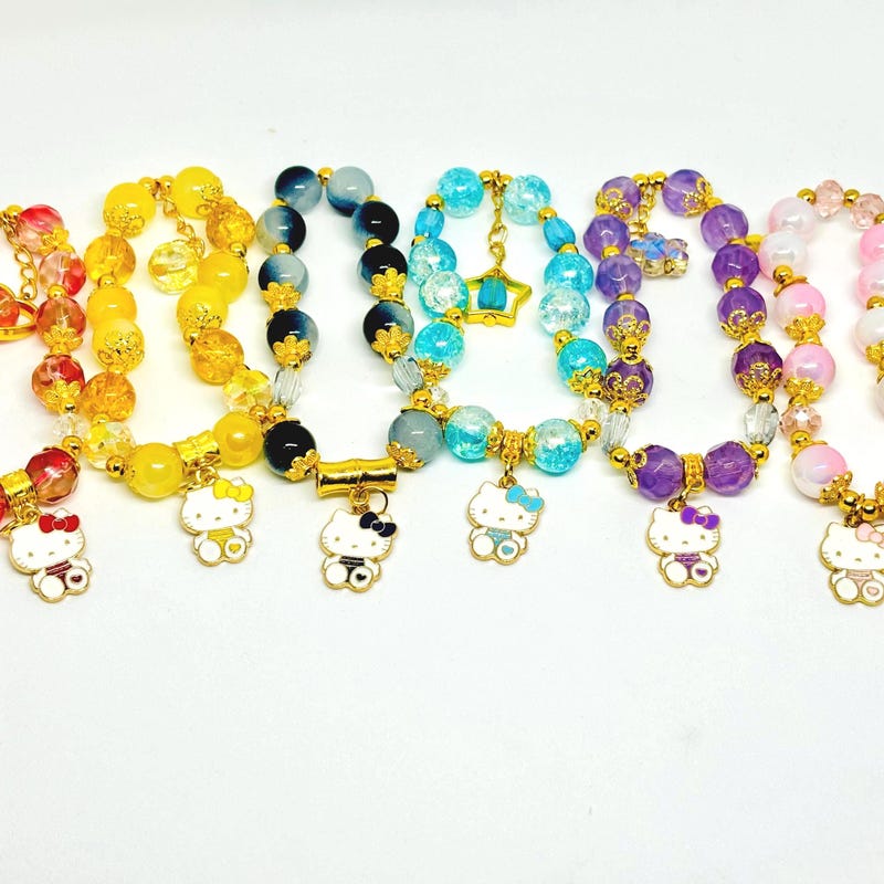 Hello Kittys Bracelet - Etsy