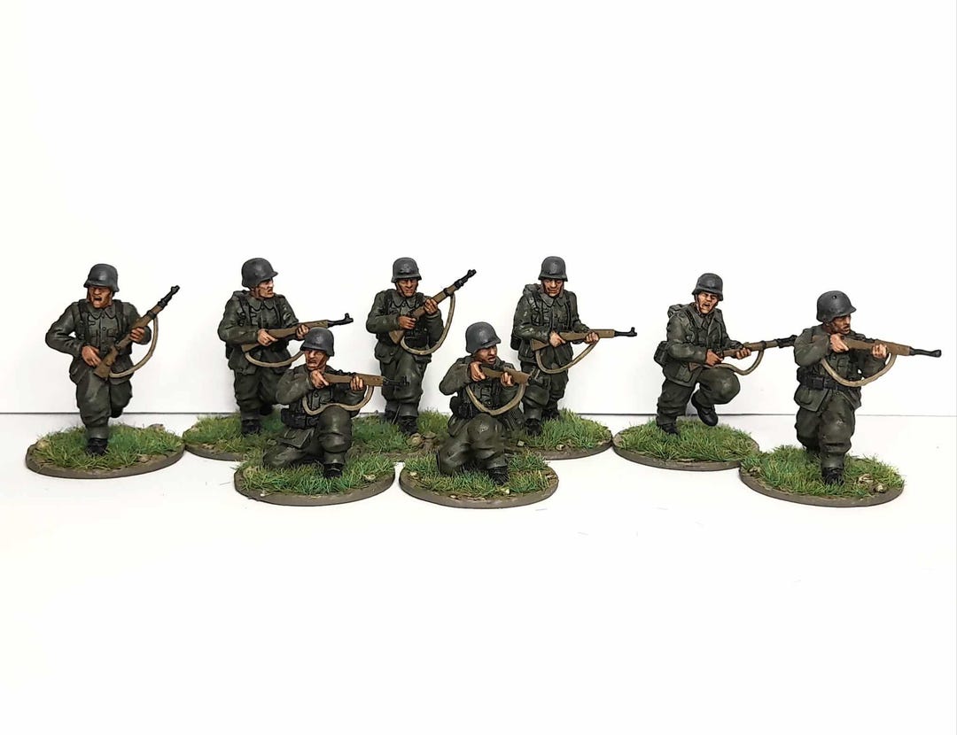 WW2 German Riflemen 01 X 8_hand Painted_28mm_bolt Action - Etsy