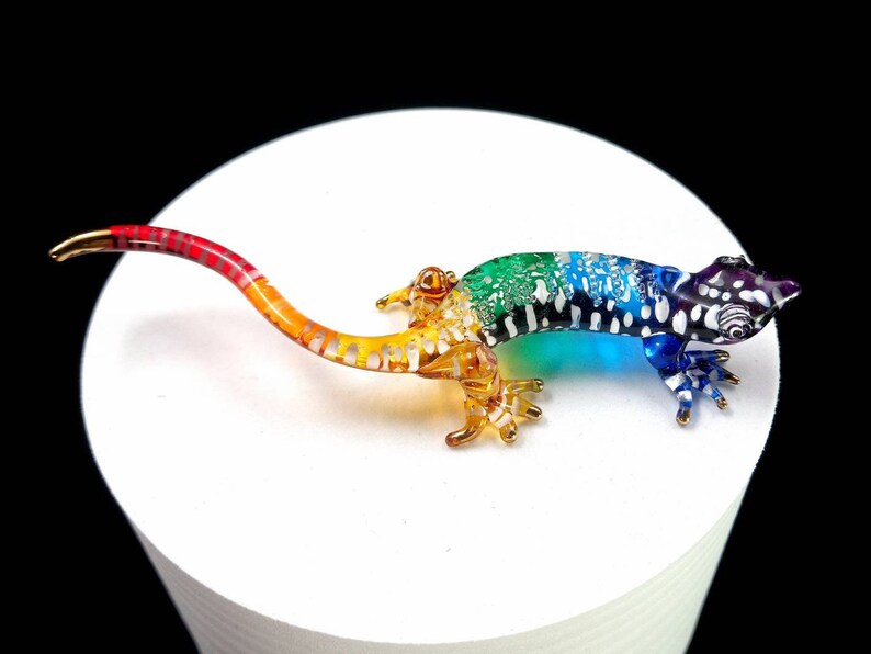 Tiny Gecko Glass Blown Figurine Rainbow Gecko Reverse - Etsy