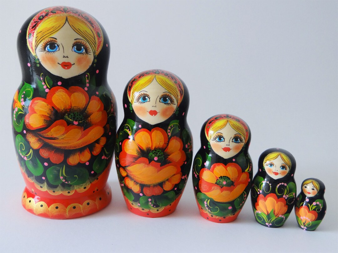 Gift for Mom. Nesting Doll / Matryoshka Set of 5 russian Collection ...