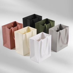 Customizable Paper Gift Bag, Eco-friendly Packaging, Personalized Logo ...