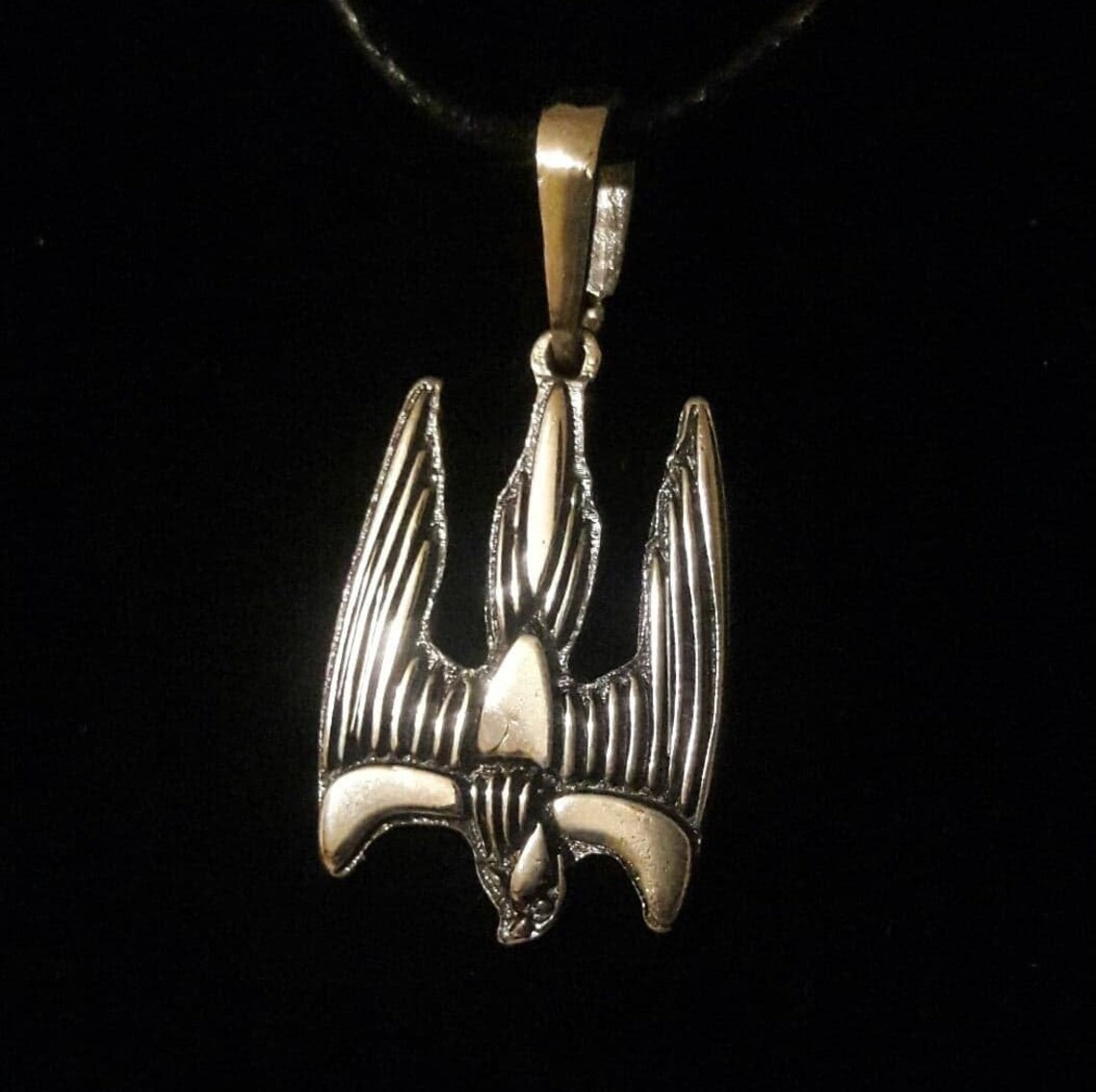 Hawk Pendant in silver/ Bird of Prey Eagle/ Falcon Necklace | Etsy