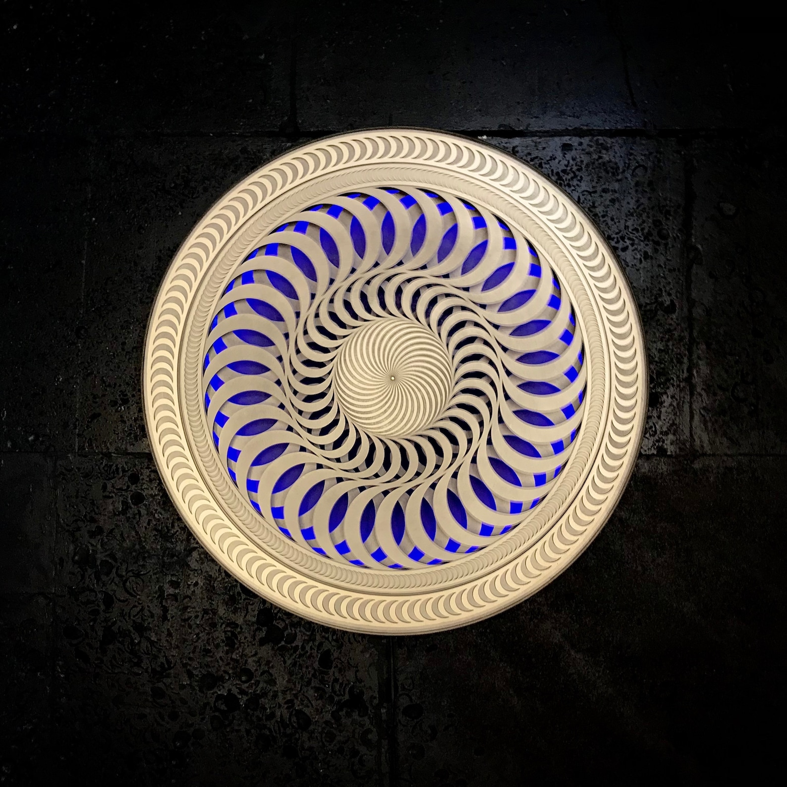 Running Mandala 90 сm/35'' Led Lamp Wall Art "pulsar" Sacred Geometry ...