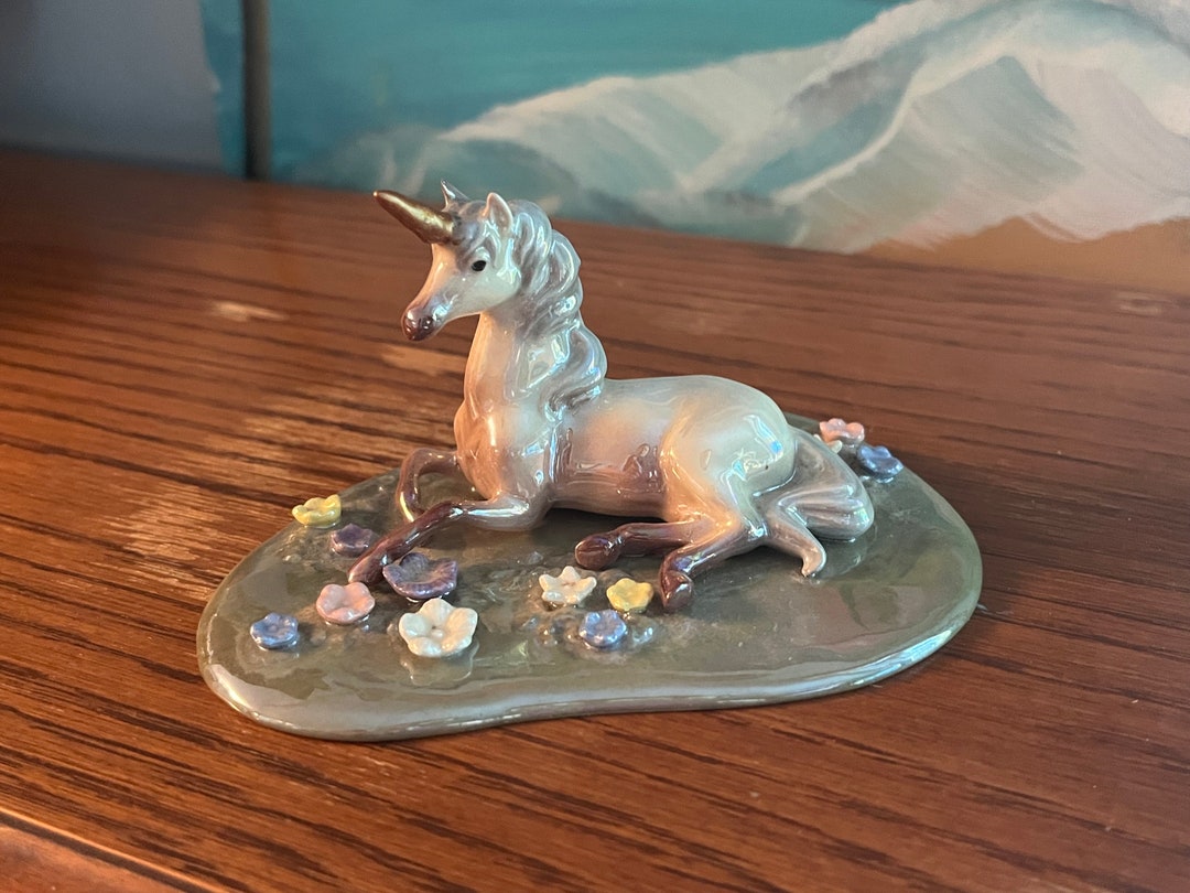 Hagen Renaker Specialty Unicorn on Meadow Base, Repaired - Etsy