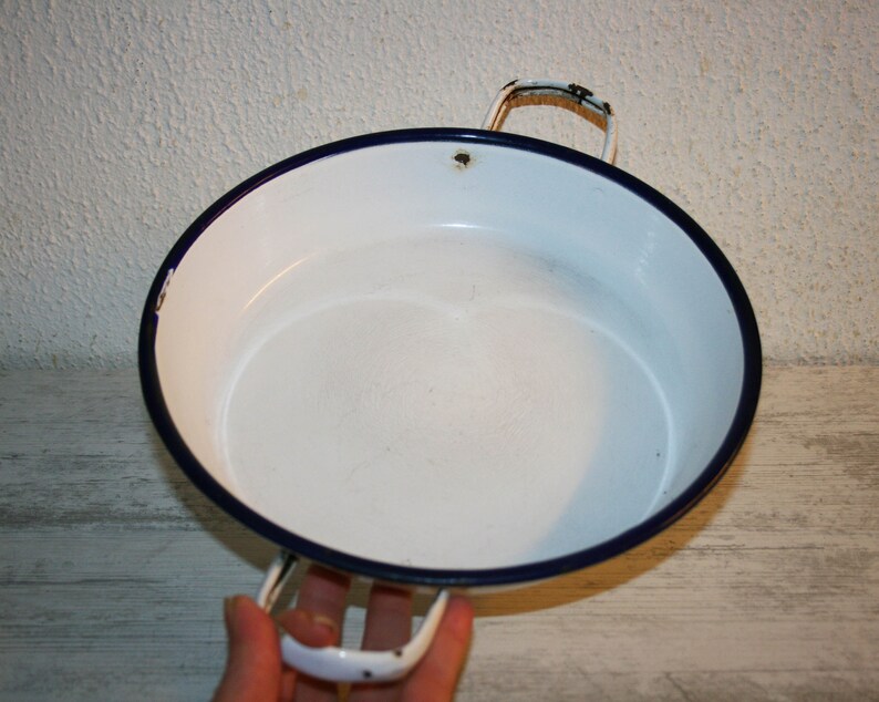 Vintage 1950's White With Blue Trim Enamelware, Omelet Size Pan With ...