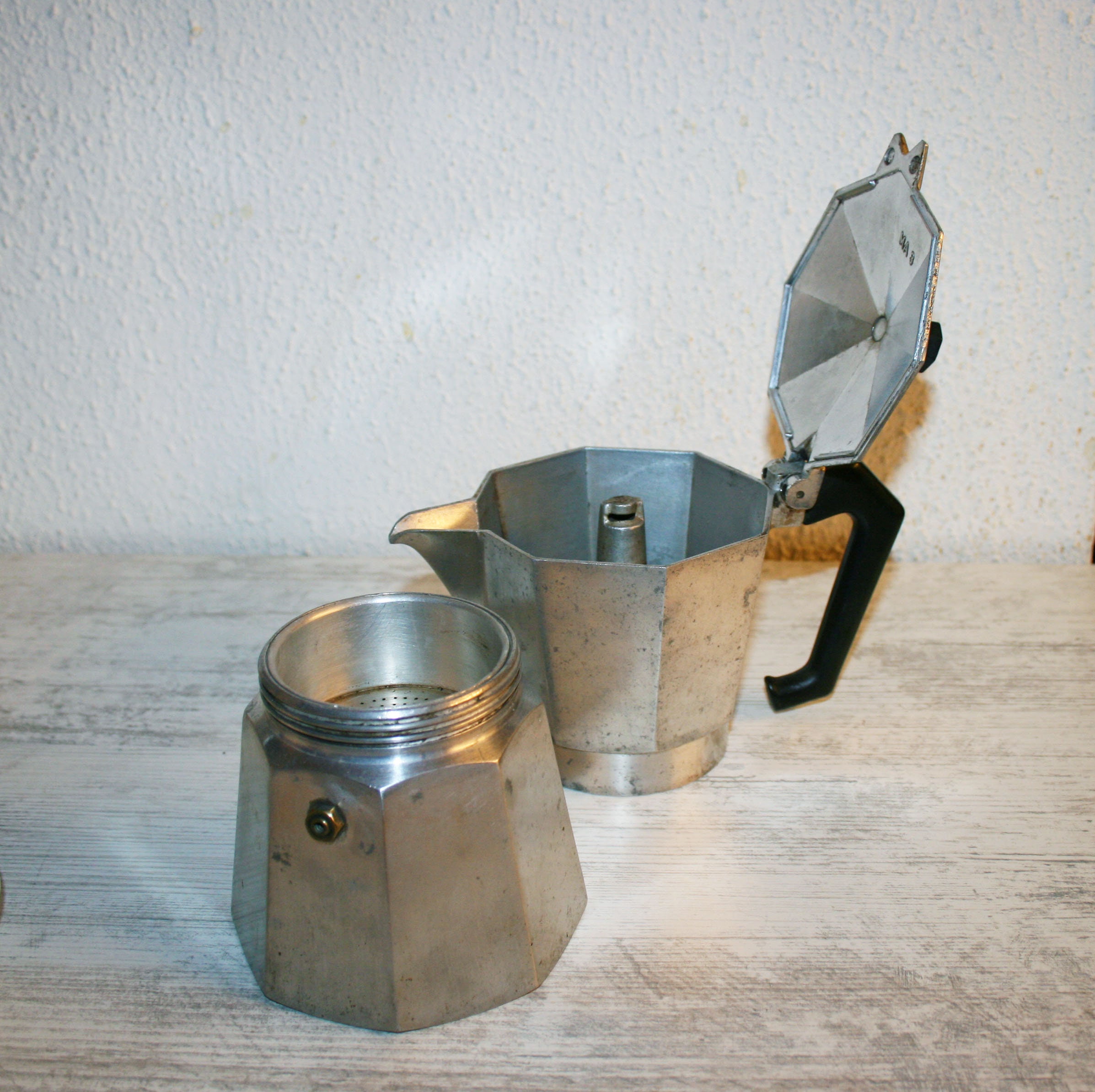 ITALIAN 70s FUNNELS, Coffee Makers - Italian Coffee Pot Filters ...