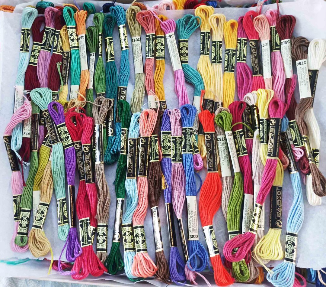 Embroidery Thread Skeins, Assorted Colors for Cross Stitch - DMC Brand ...