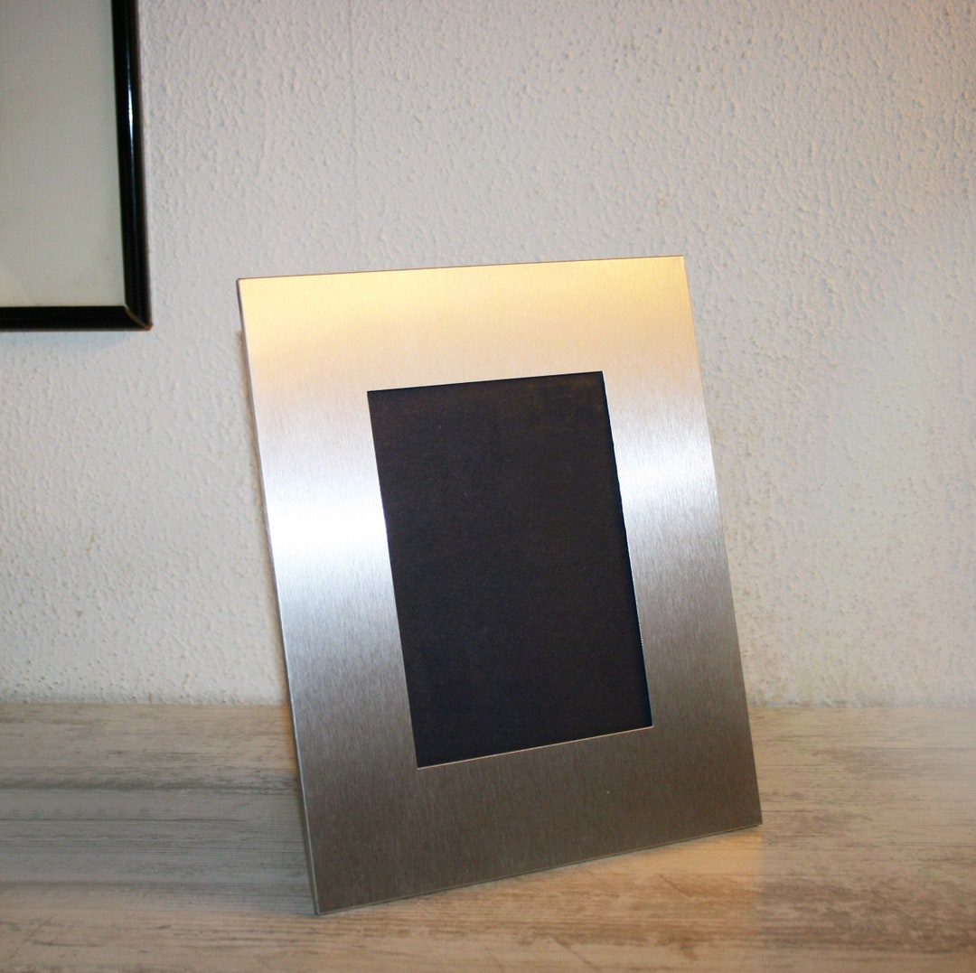 Table Photo Frame, Rectangular Shape, Silver Color Metal -portrait ...
