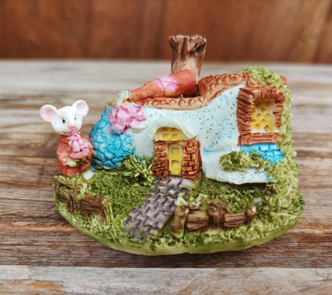 Tiny Mice House -vintage Resin Figurine - Gift for Her - Dollhouse Toys ...