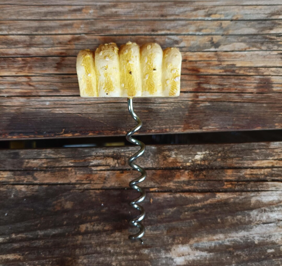 Vintage Corkscrew With Handle, Modern Screw-shaped Bottle Opener, Retro ...