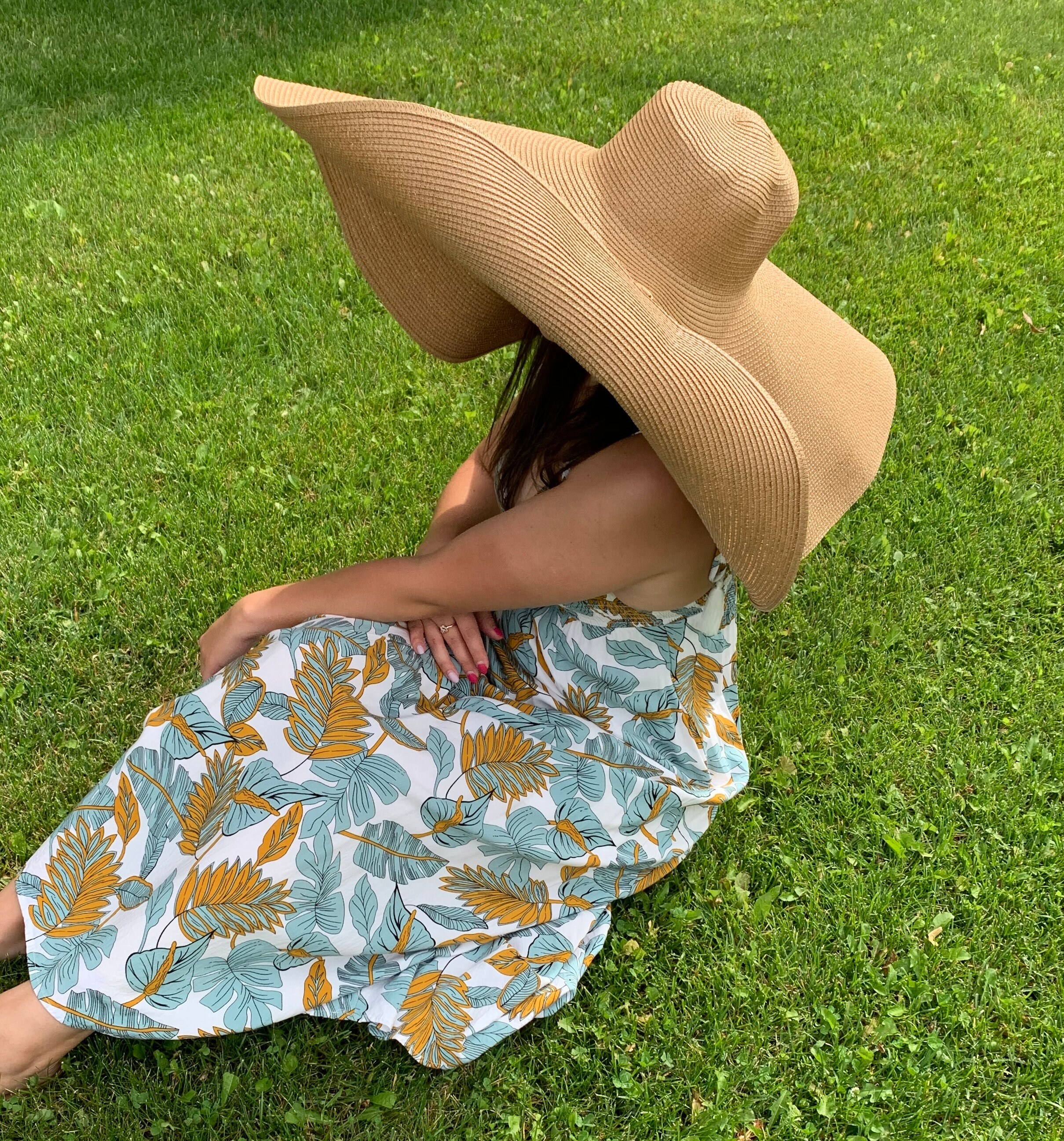 SALE! Extra Large Straw Hat, Measures 80cm Across. Photoshoot Sun Hat ...