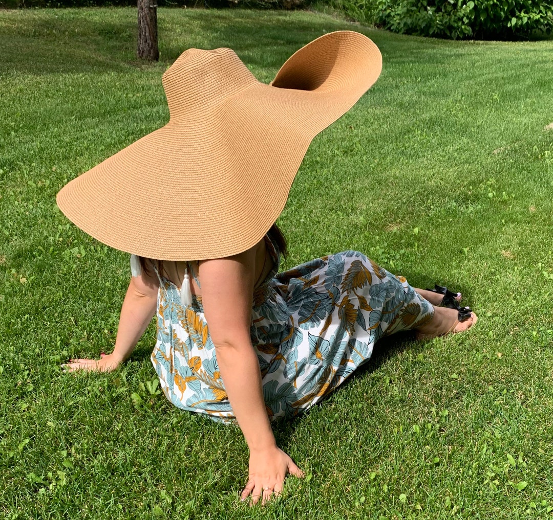 SALE Extra Large Straw Hat, Measures 80cm Across. Photoshoot Sun Hat ...