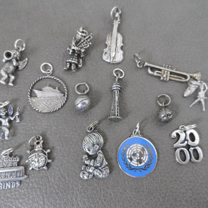 Vintage Trumpet Charm - Etsy