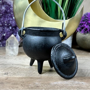 Black Cauldron, Cast Iron, 2.75 In. Incense Burner, Potions - Etsy