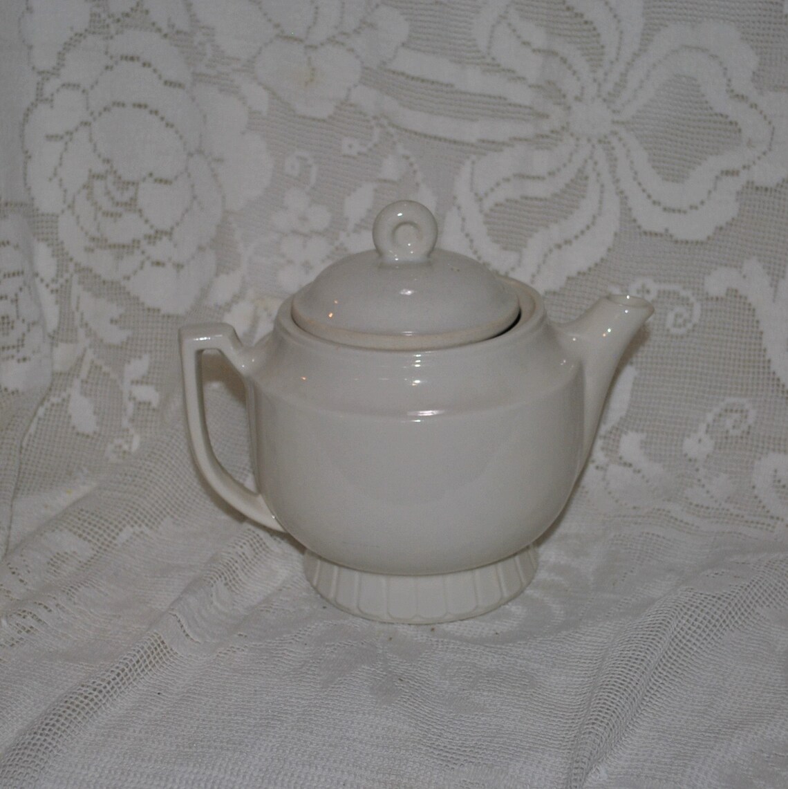 Vintage Porcelier Teapot Home Hearth Design - Etsy