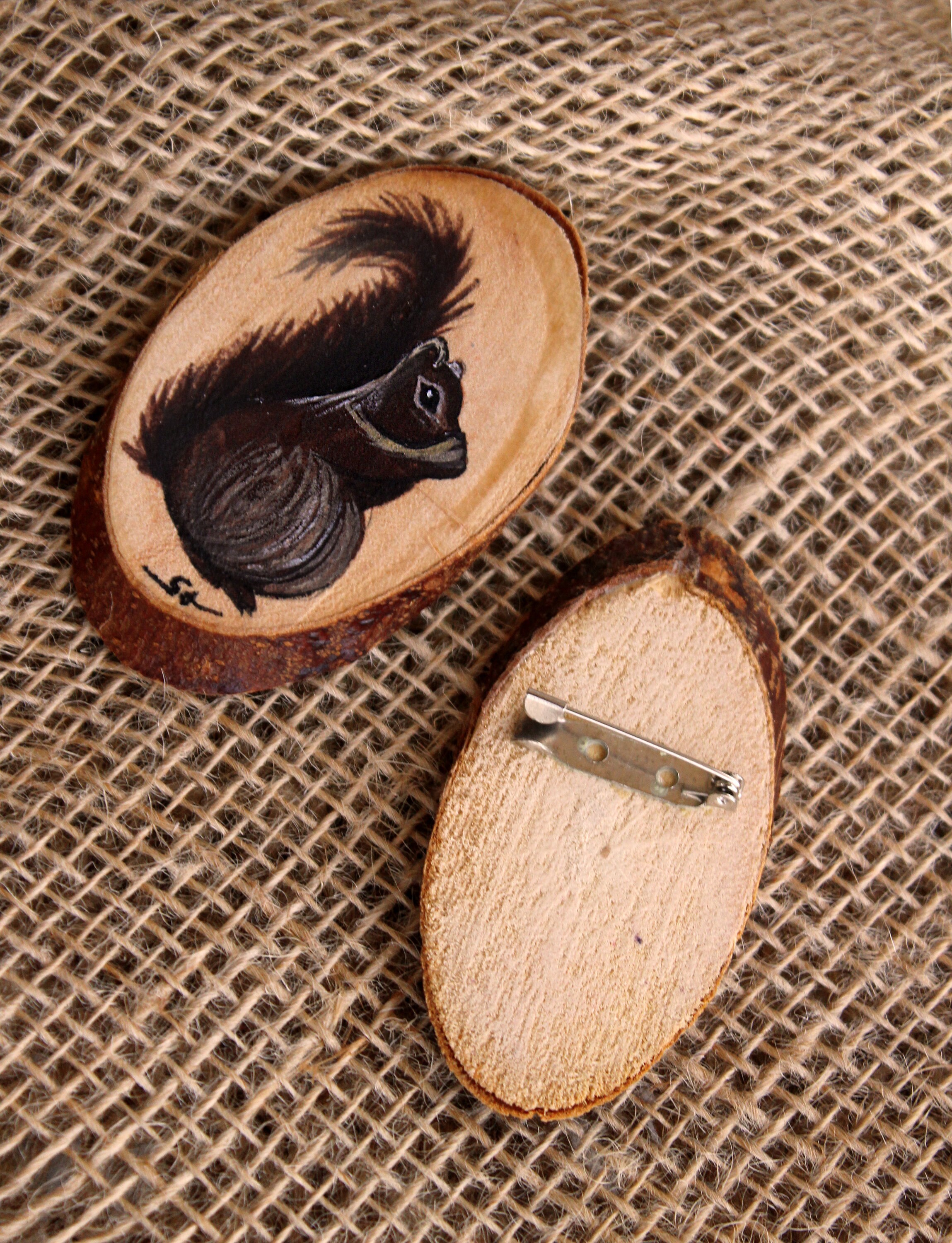 Handpainted Wood Slice Wooden Brooch Pin Nature Wild Animals - Etsy