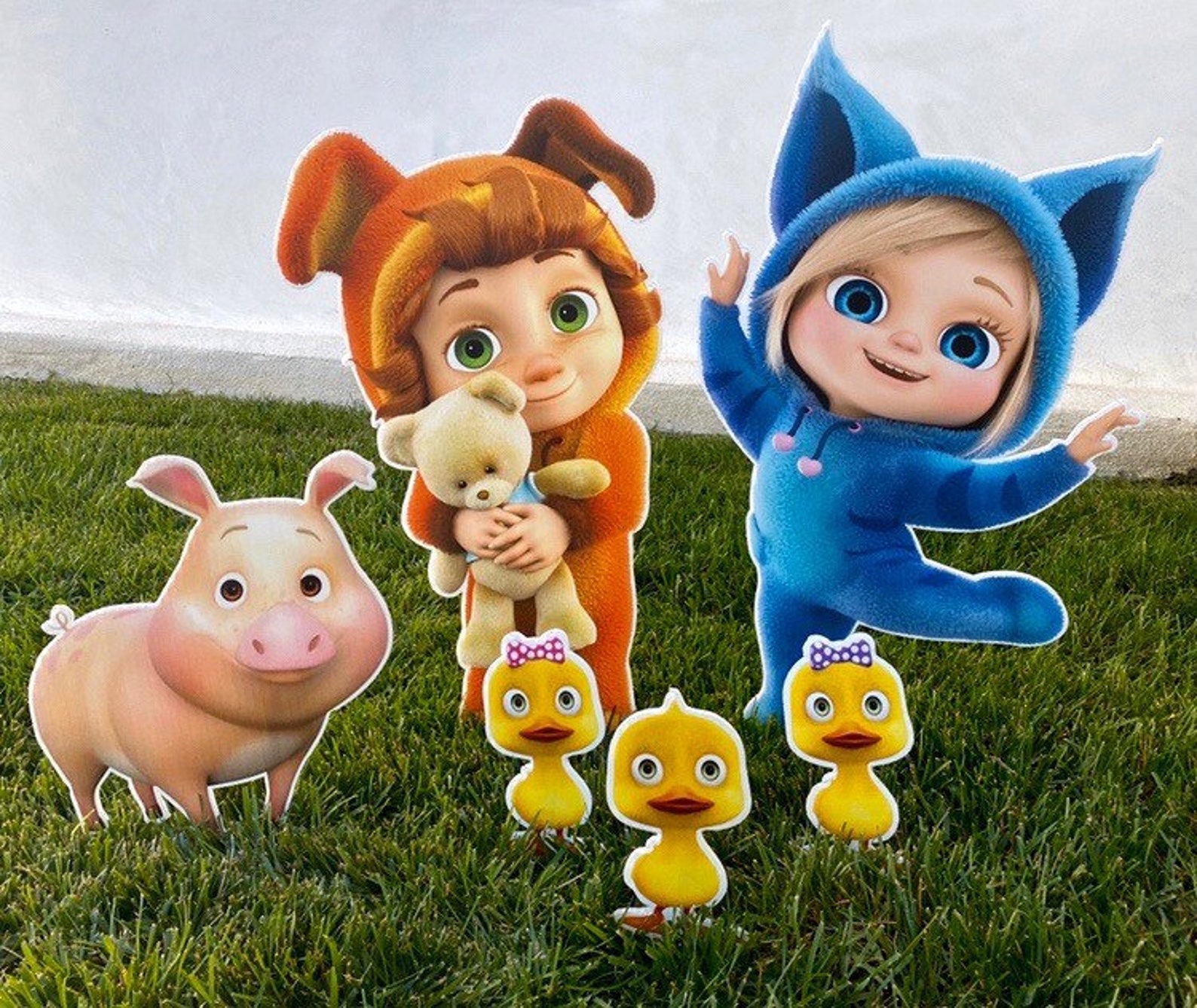 Dave Ava Birthday Backdrop, Dave Ava Cutouts, Dave Ava Props, Room ...