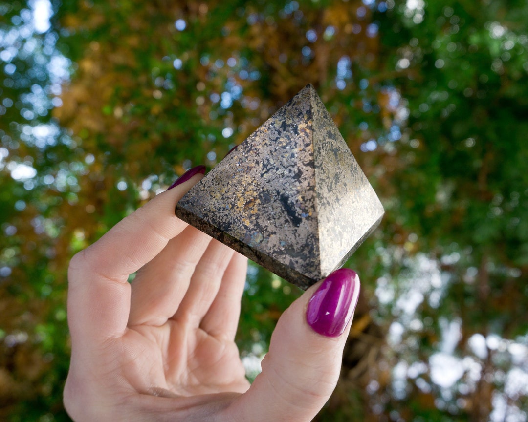Small Pyrite Pyramid - Fools Gold Pyramid - Pyrite Mineral Carving - Etsy