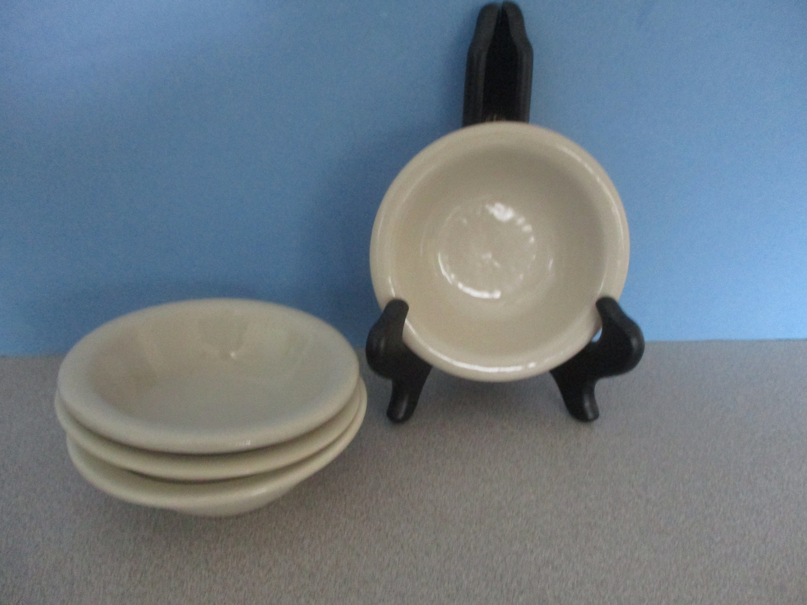 Sysco Vintage Beige Monkey Dish Bowls , Set of 4 - Etsy