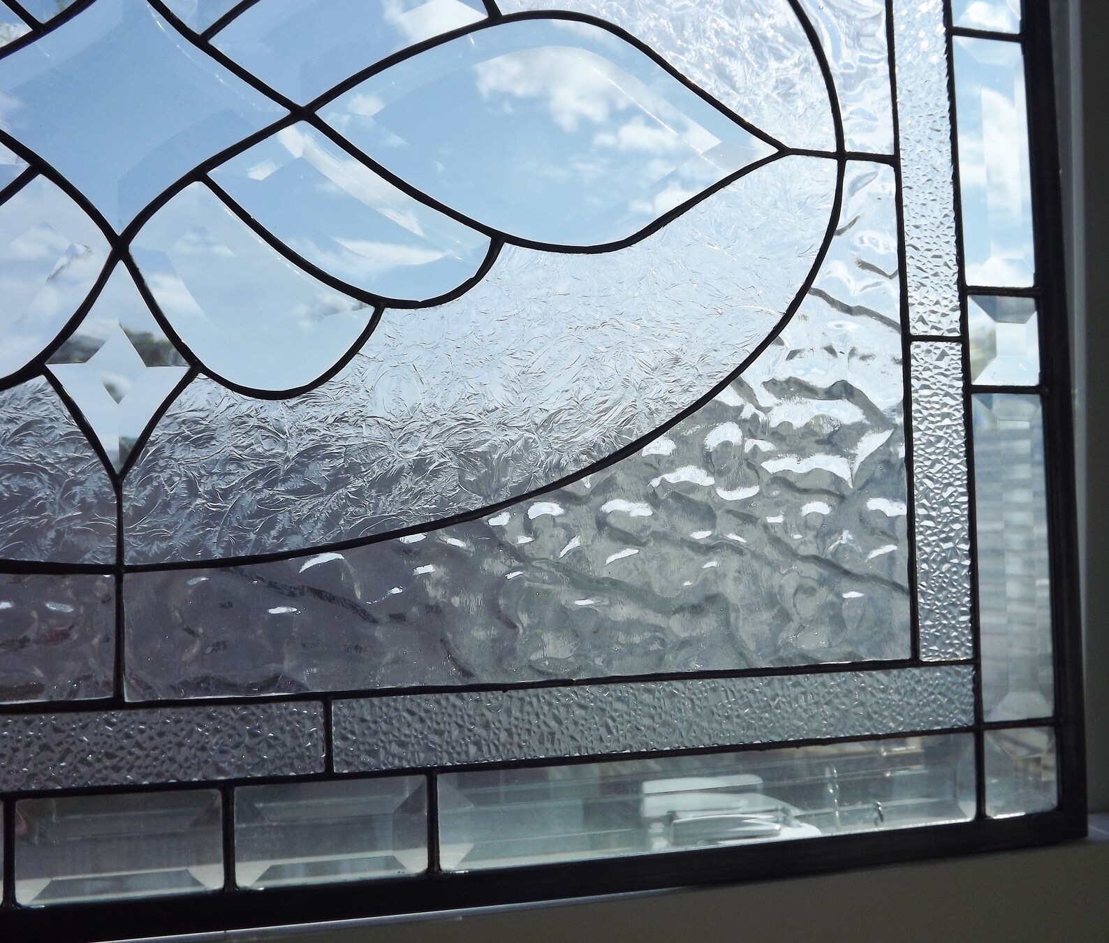 Large Bevel Cluster With Clear Textured Glass, Clear Beveled Glass ...