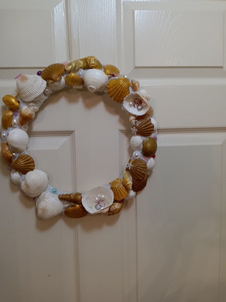Seashell Wreaths Home Decor - Etsy