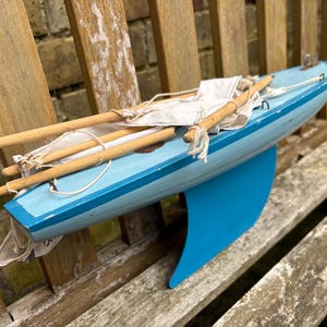 Project Star SY4, 16 Inch Pond Yacht Cream and Blue Yacht/toy Sailing ...