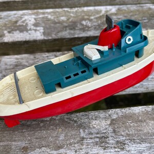 A Rare Elegant Boxed Tri-ang Scalex 8 Inch Dawn Tugboat, Clockwork Boat ...