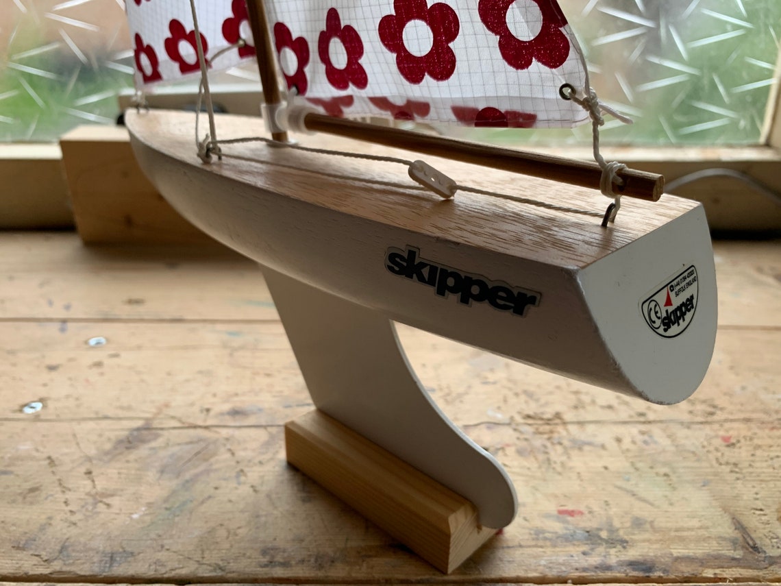 Skipper Coastal Deben Estuary 12 inch Pond Yacht/Toy Sailing | Etsy