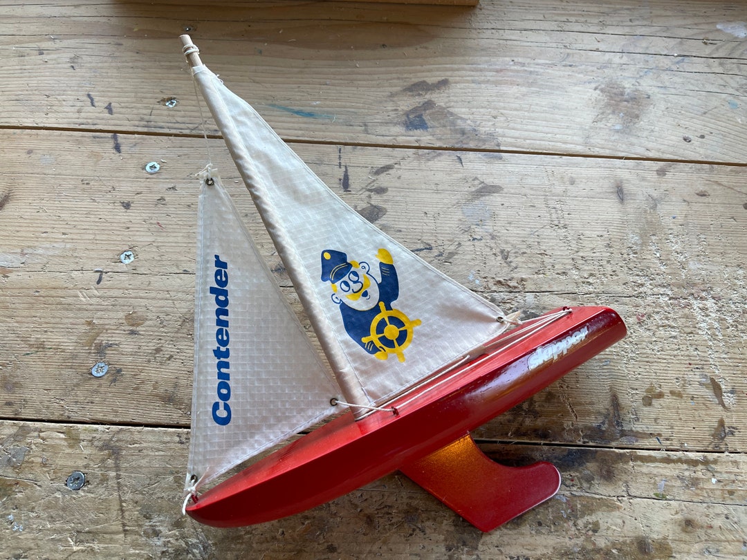 Collectable Like New Limited Edition Red Skipper Junior Contender 10 ...
