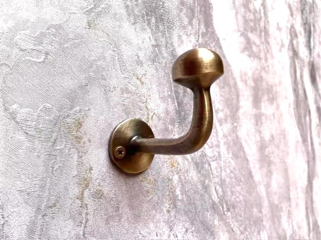 Minimalist Brass Wall Hooks Set, Vintage Bathroom Towel Hangers ...