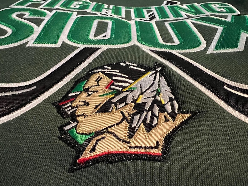 Crewneck Fighting Sioux Hockey Sweatshirt Green - "officially Licensed ...
