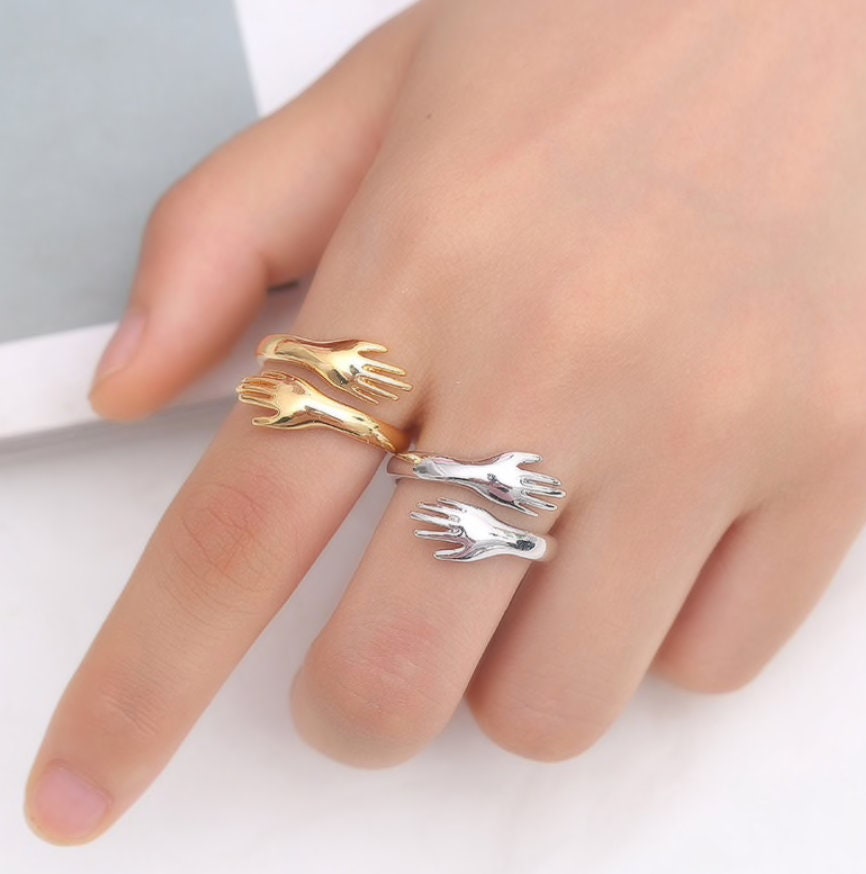 Hugging Ring Giant huge hands design hand rings vintage hug | Etsy