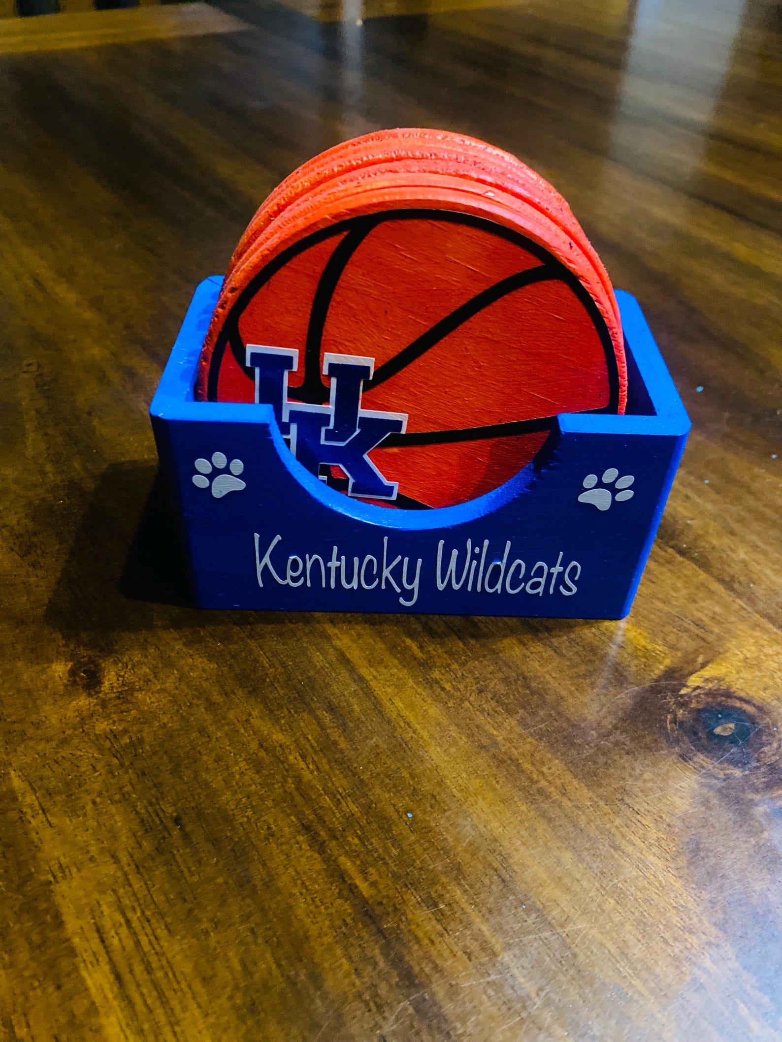 Kentucky Wildcats Coasters: Hand Painted Basketball Decor, Set of 6 - Etsy