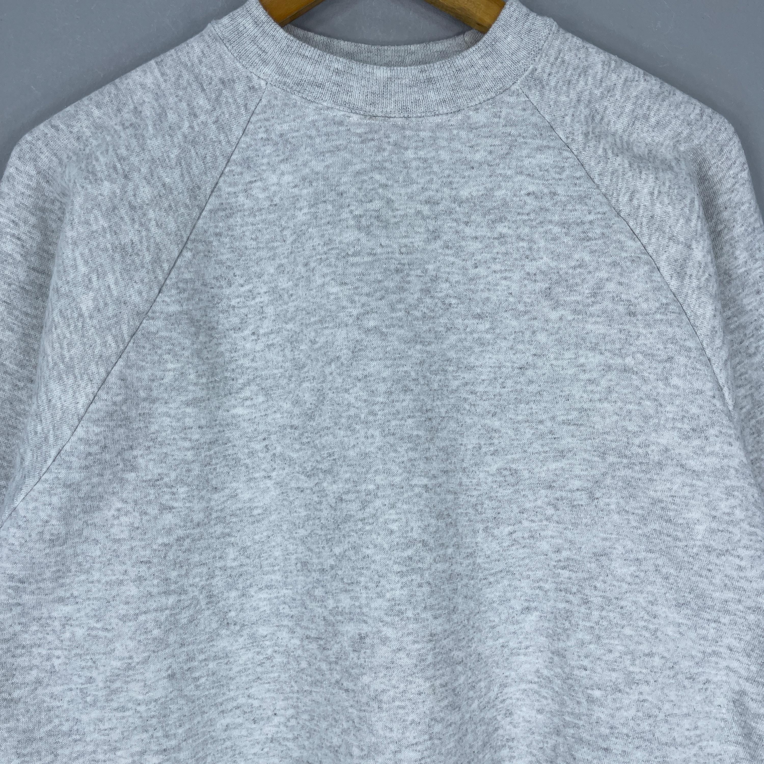 Vintage 1990s Plain Gray Crewneck Sweatshirt Large Hanes Made in Usa ...