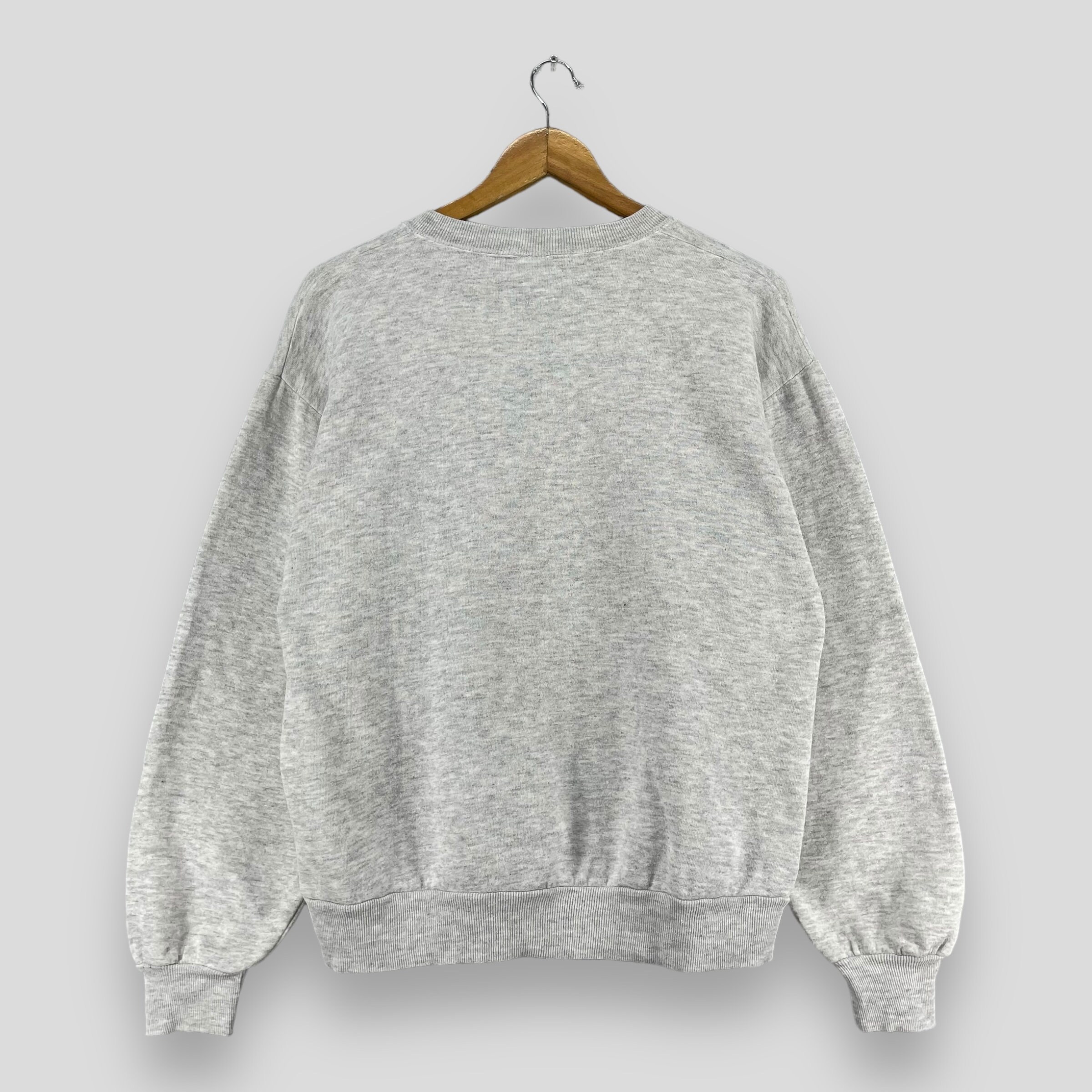 Vintage 1990s WINNIE THE POOH Crewneck Sweatshirt Medium Velva Sheen ...