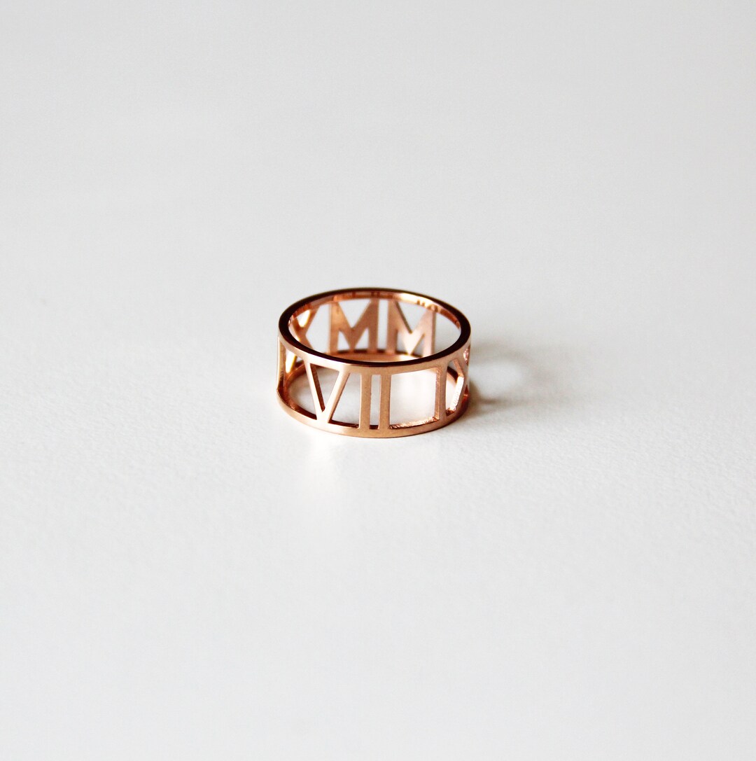 Roman Numeral Ring, Custom Date Ring With Numeral, Wedding Date Band ...